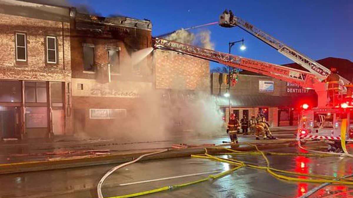 Fire guts Tomah main drag buildings | Winona Journal