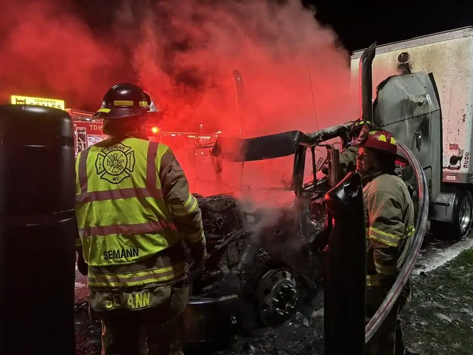 Semi-rig’s tractor in Tomah meltdown | Winona Journal