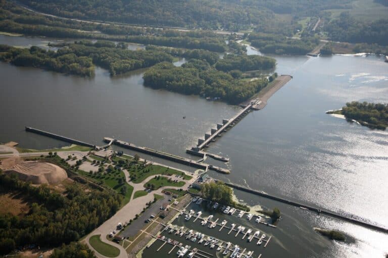 Body found snared in Mississippi dam | Winona Journal