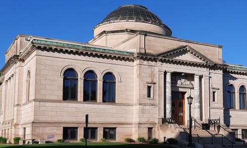 Arsonist sets fire outside historic Winona library | Winona Journal